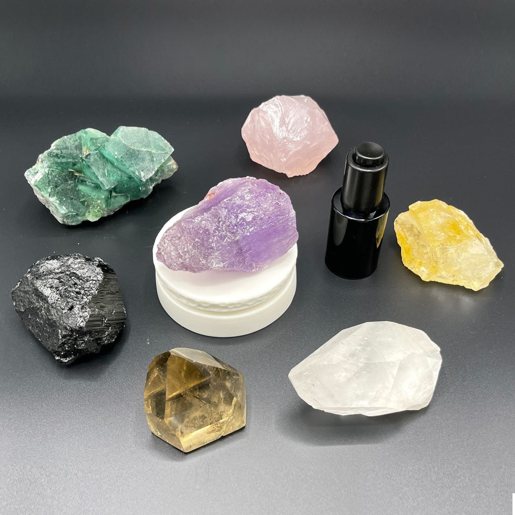 Limited Edition 7-Crystals Meditation Set – Van Dang Fragrances